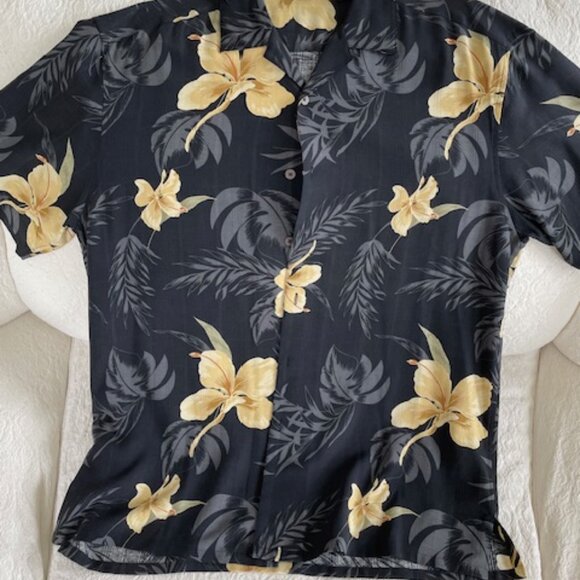 Axist | Shirts | Axist Black Floral Mens Large Short Sleeve Shirt ...